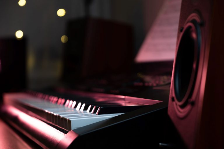 Best Keyboard Speakers - Our Top 5 Reviewed | Best Digital Piano Guide